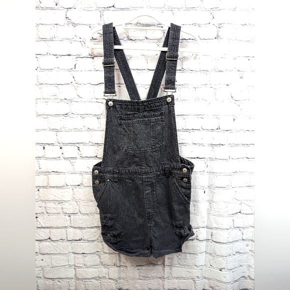 Divided H&M | Shorts | Hm Black Jean Overall Shorts | Poshmark